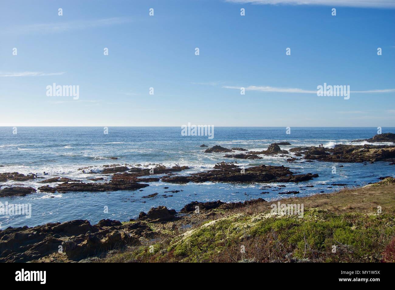 Beautiful coastal view in California (USA): Pacific ocean with ...