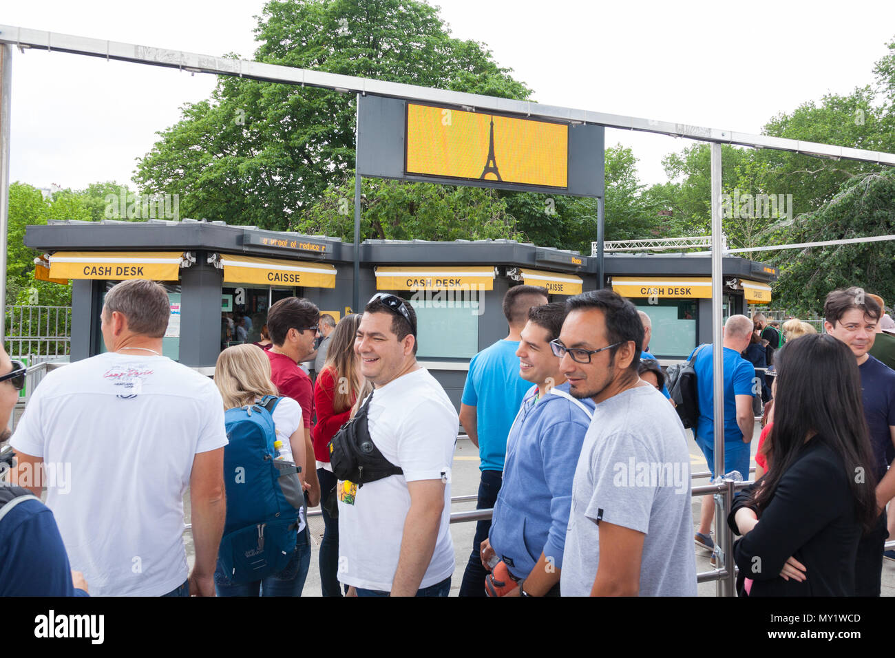 Ticket office eiffel tower hi-res stock photography and images - Alamy