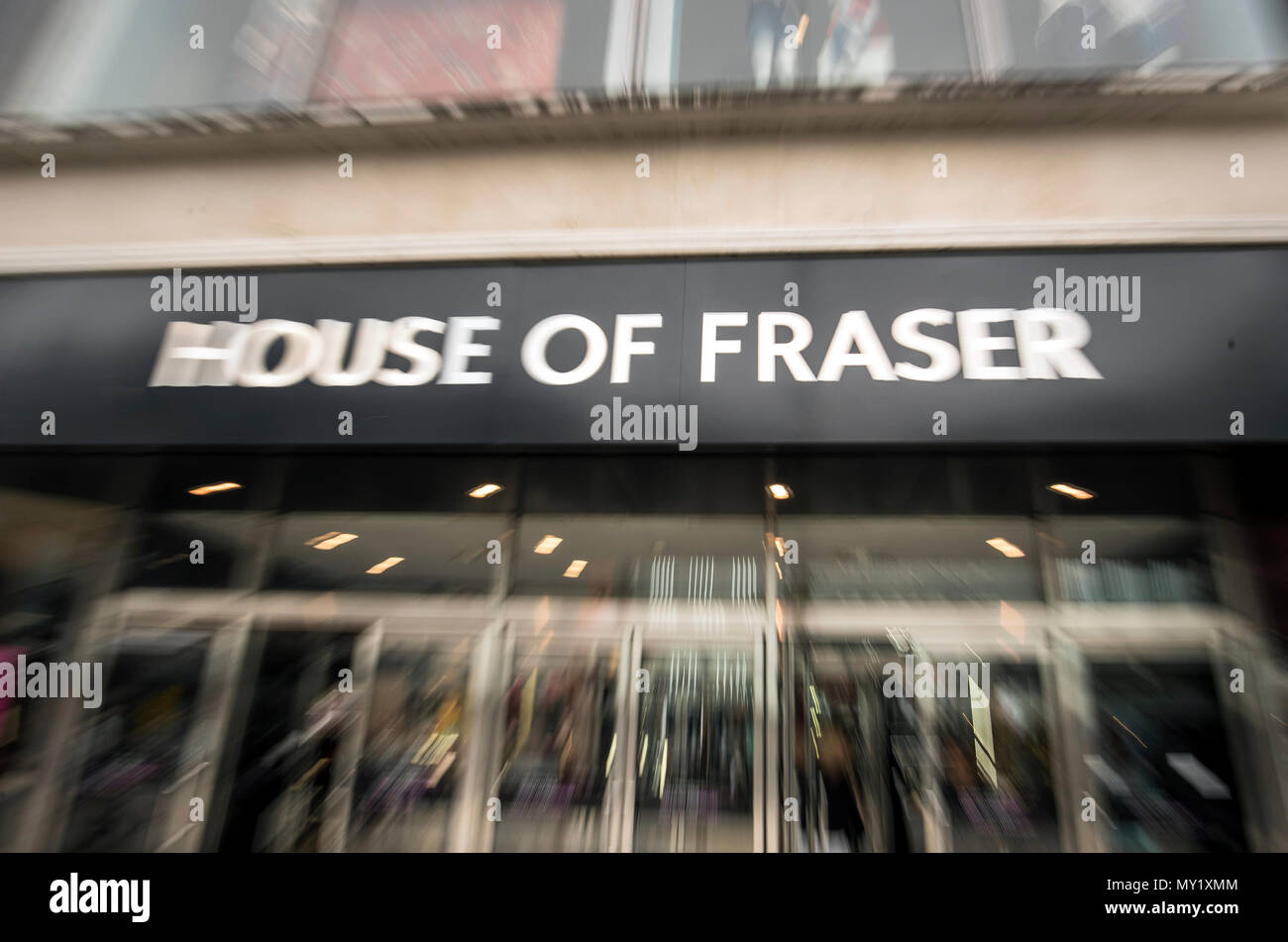 House of Fraser department store on Briggate, Leeds Stock Photo - Alamy