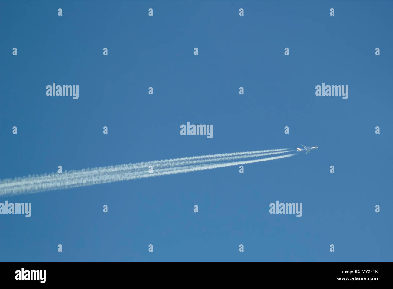 Small plane with smoke trail hi-res stock photography and images - Alamy