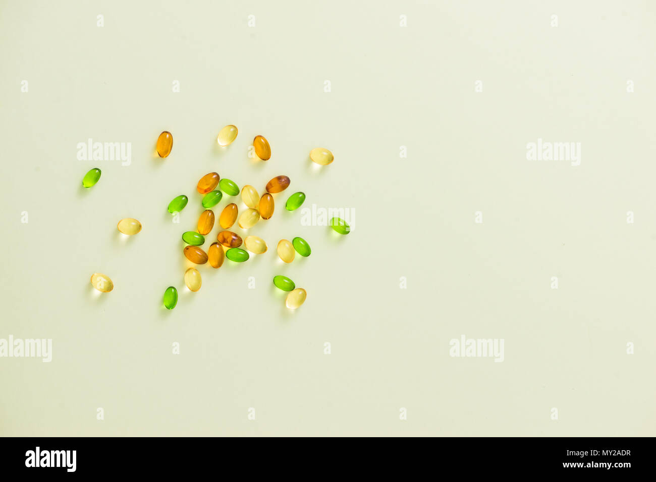 Soft gelatin capsules hi-res stock photography and images - Alamy