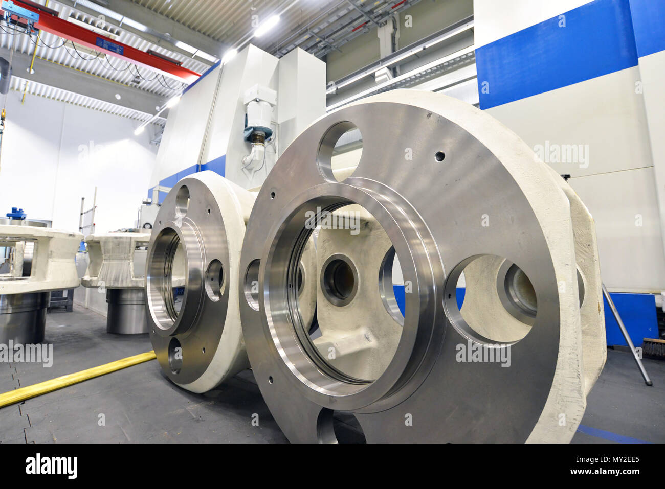 Factory of modern mechanical engineering - production of gearboxes for ...