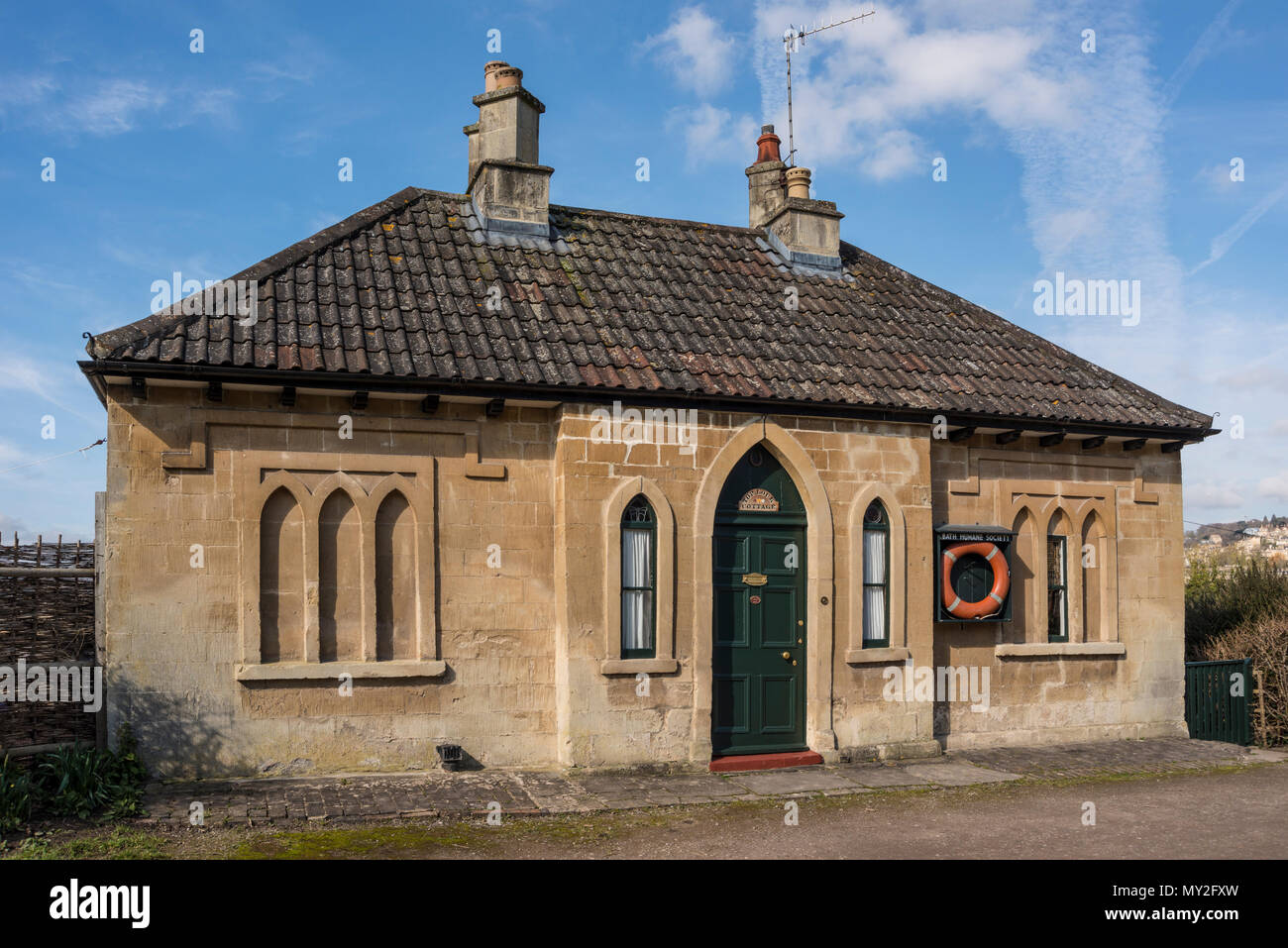 Top Lock Cottage, Kennet and Avon Canal, Bathwick, Bath, Somerset, UK ...