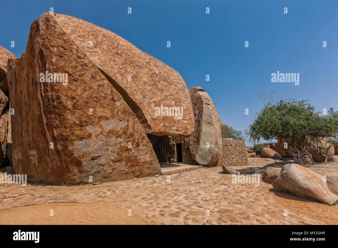 house built in giant millenarian stone, angola. Africa Stock Photo - Alamy