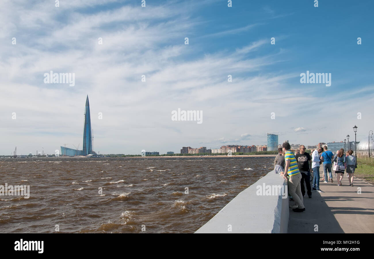 SAINT-PETERSBURG, RUSSIA – JUNE 3, 2018: People on the embankment of ...