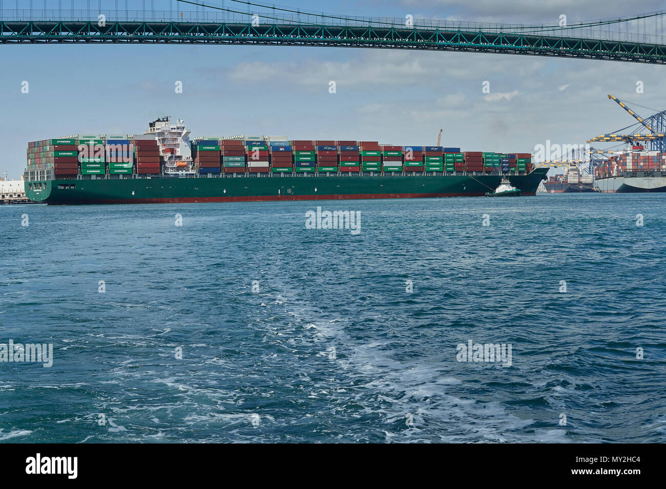 The Giant Container Ship, SEAMAX NEW HAVEN, Being Guided By Tractor ...