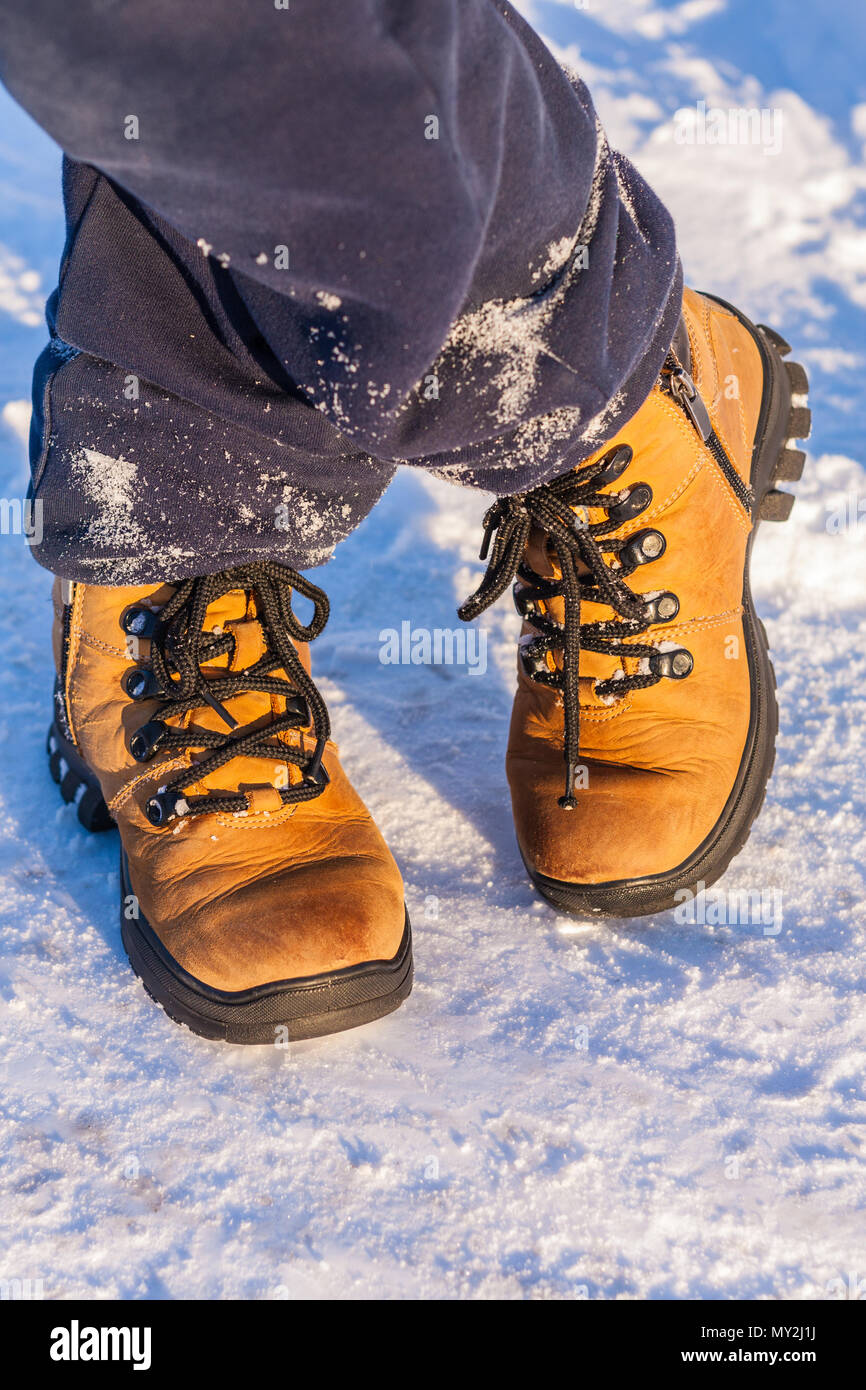 Man standing cowboy boots hi-res stock photography and images - Alamy