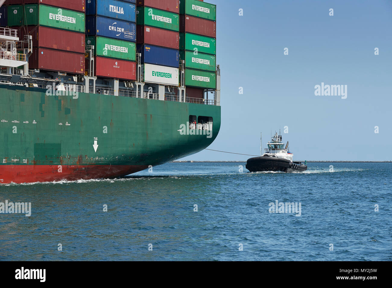 Usa tractor tug port hi-res stock photography and images - Alamy