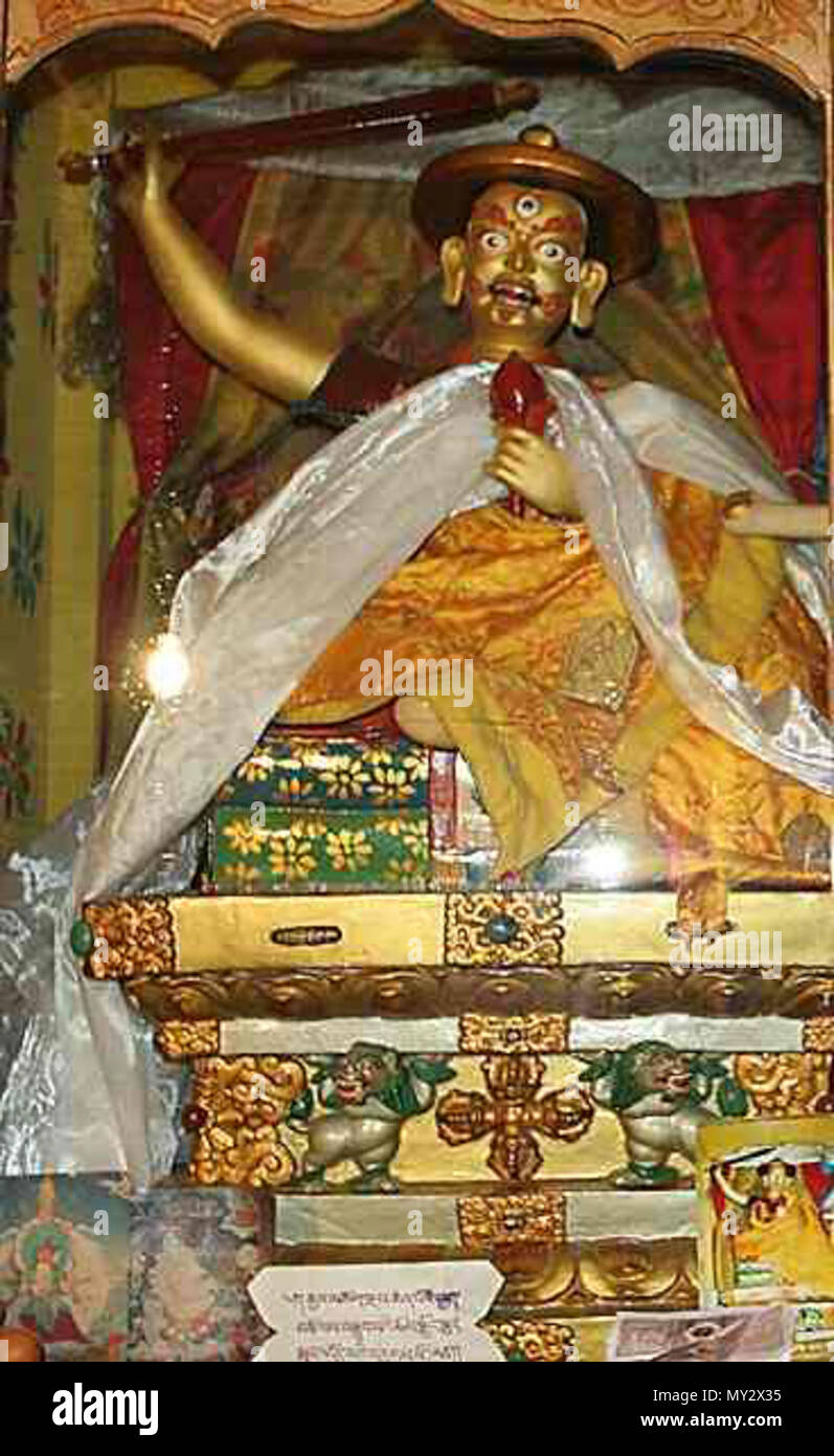 Dorje shugden statue hi-res stock photography and images - Alamy