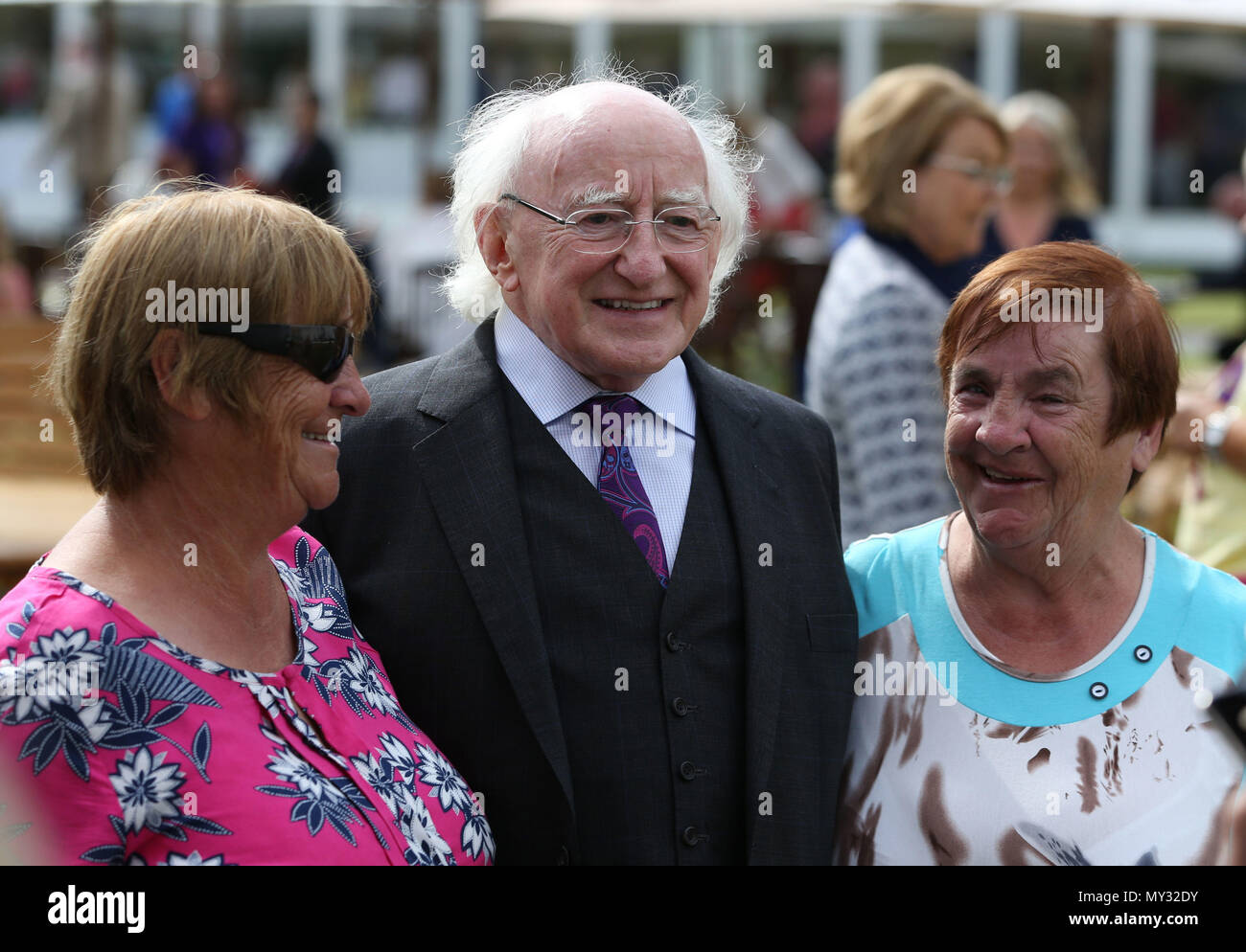 Survivors goldenbridge magdalene laundry stand hi-res stock photography ...