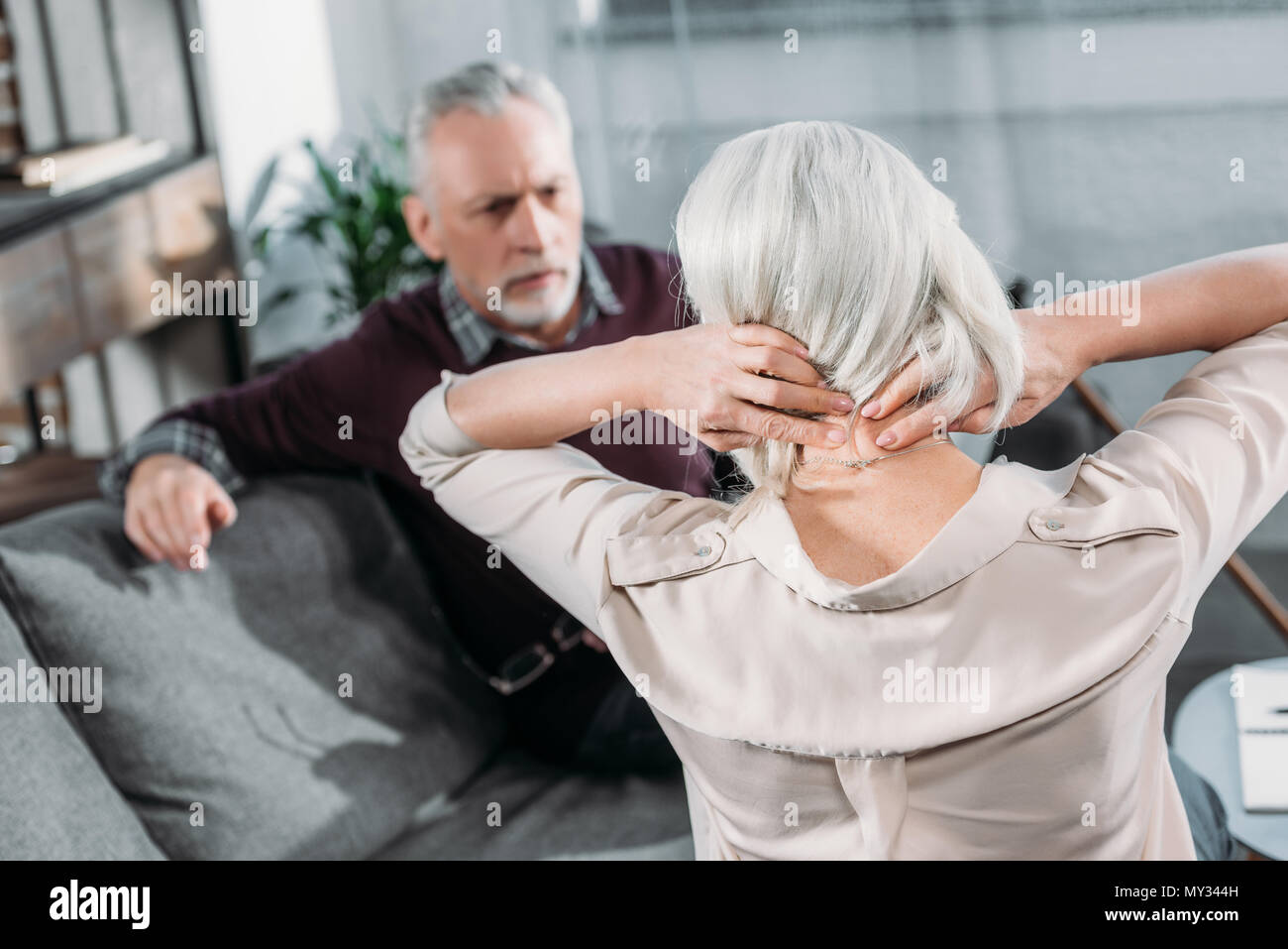 Strong neck hi-res stock photography and images - Alamy