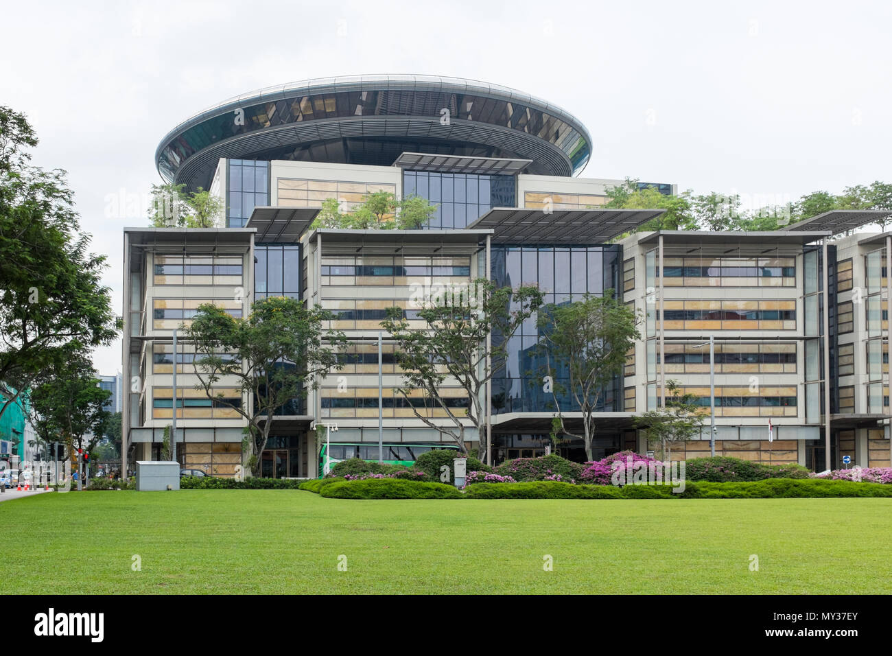 Singapore Supreme Court in Parliament Place, Singapore Stock Photo - Alamy
