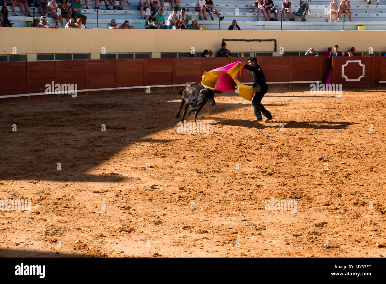 bullfighting Praça de Toiros de Albufeira Portugal Stock Photo - Alamy