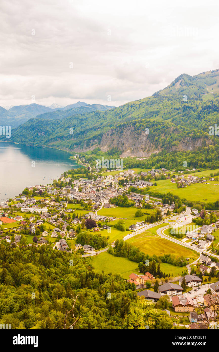 View of austrian alpine village St. Gilgen and Wolfgangsee lake from ...