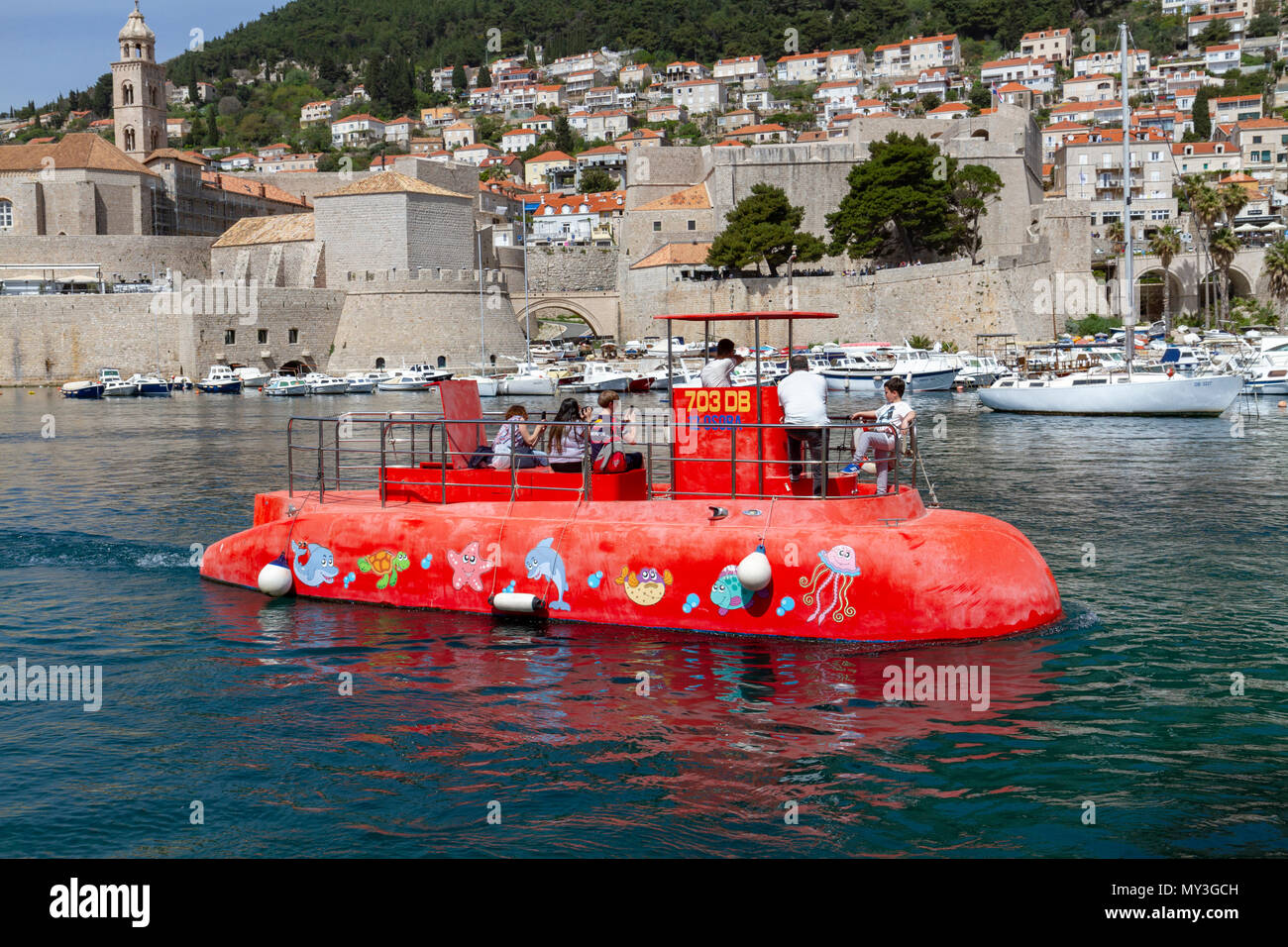 Semi submarine hi-res stock photography and images - Alamy