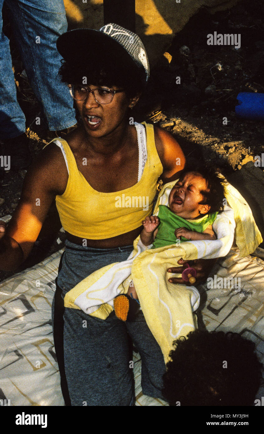 Eviction mother and baby hi-res stock photography and images - Alamy