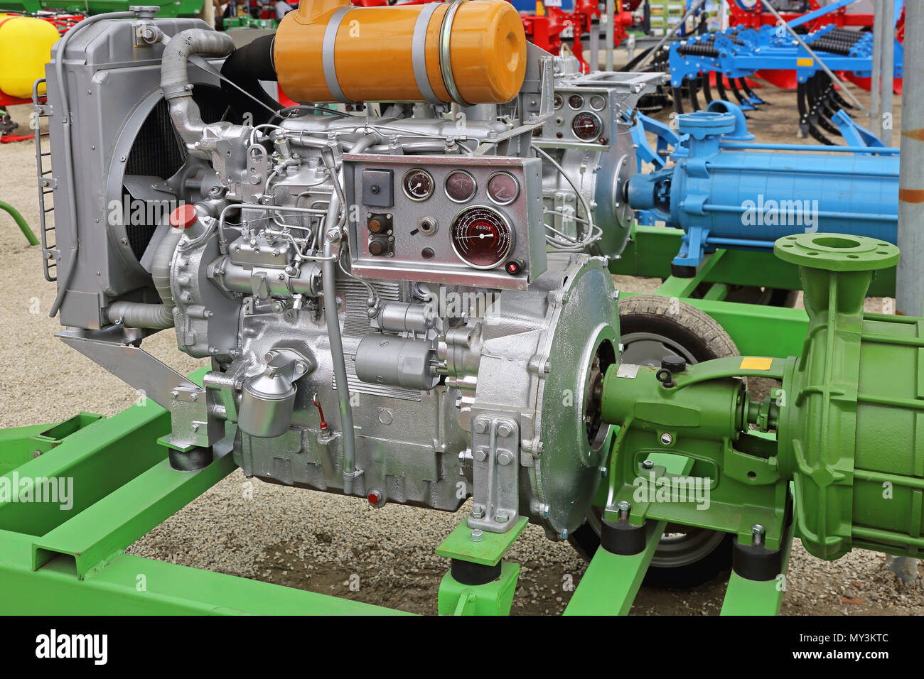 Powerful pump hi-res stock photography and images - Alamy