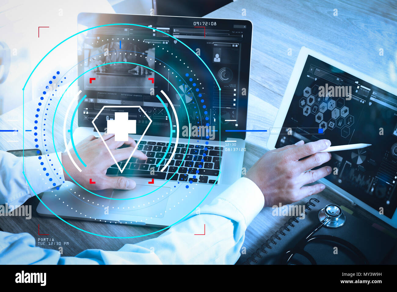 Circular digital interface eye hi-res stock photography and images - Alamy