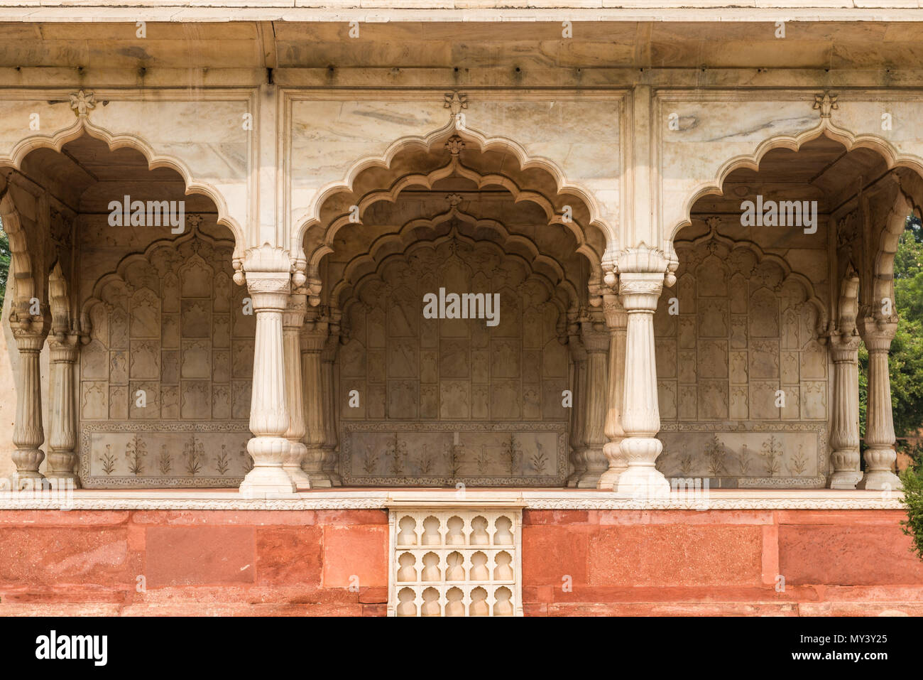 Red fort old delhi hi-res stock photography and images - Alamy