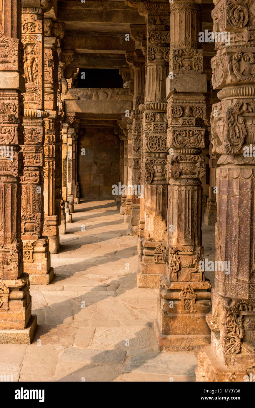 Qutb Minar complex in Delhi Stock Photo - Alamy
