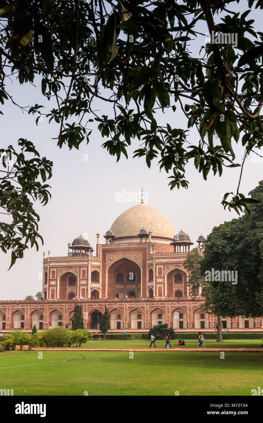 Humayun mughal empire hi-res stock photography and images - Alamy
