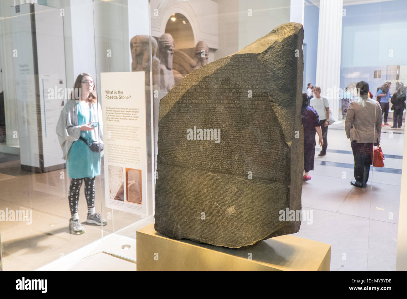 Rosetta stone british museum hi-res stock photography and images - Alamy