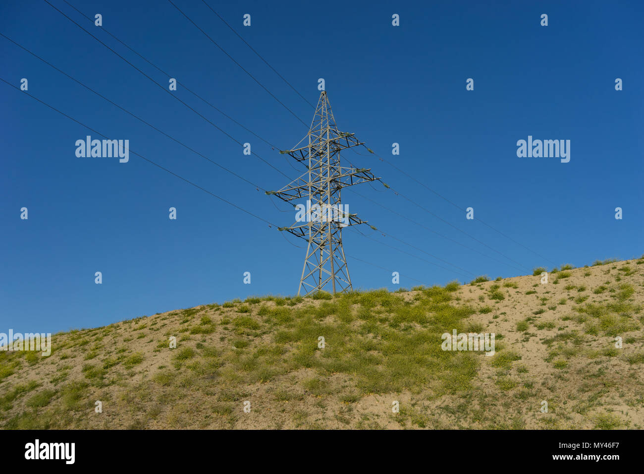 Electric tower hi-res stock photography and images - Alamy