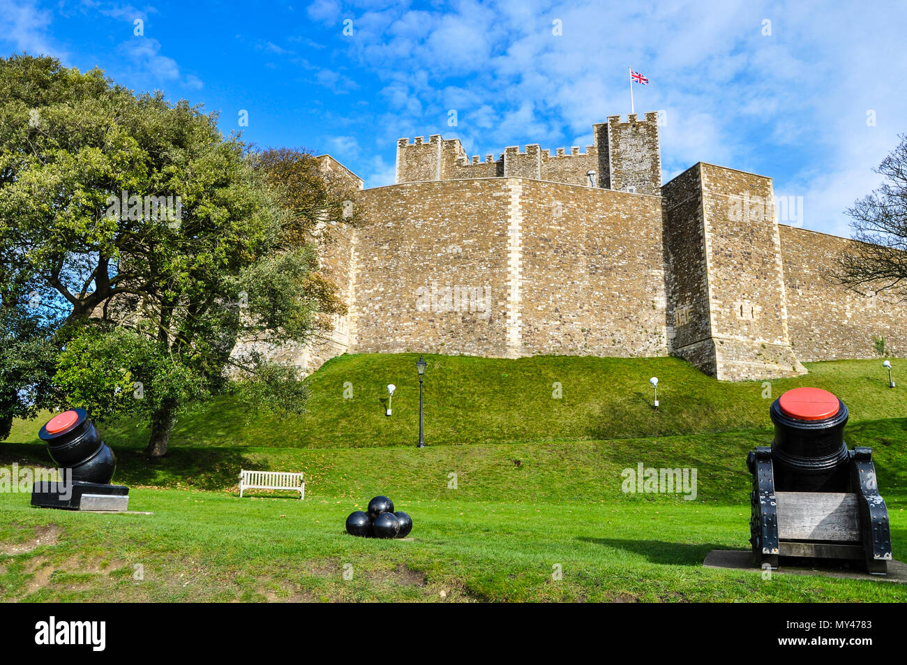 Dover landmark hi-res stock photography and images - Alamy