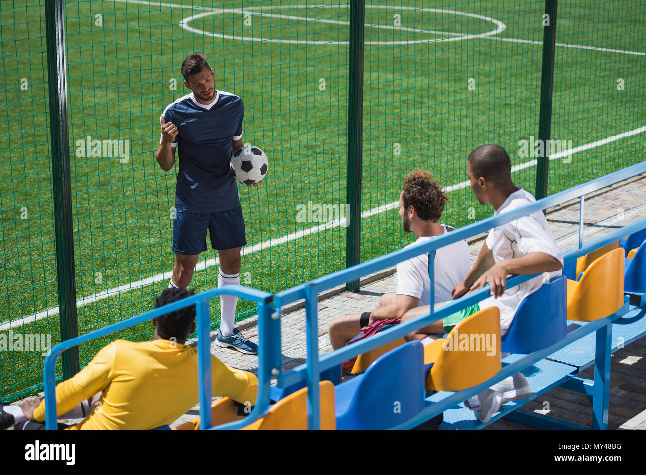 Football strategy discussion hi-res stock photography and images - Alamy
