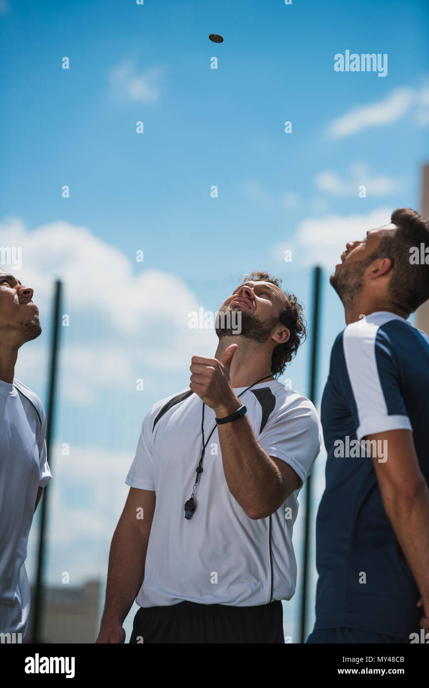 American referee soccer hi-res stock photography and images - Alamy