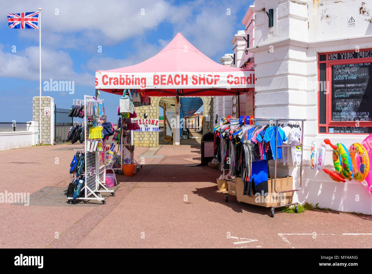 Beach shop at the beginning of the pier in Herne Bay, Kent, England, UK ...