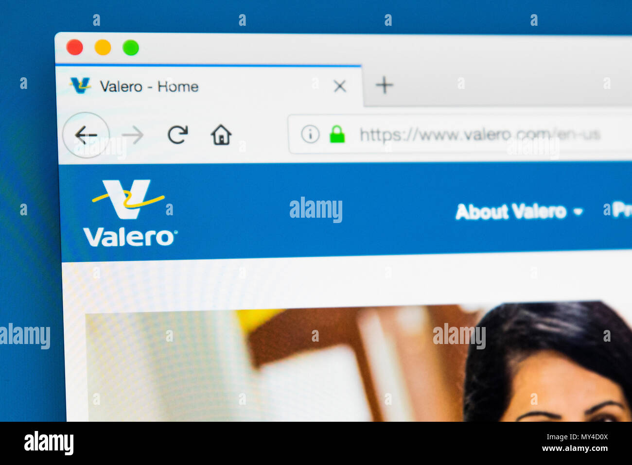 Valero sign hi-res stock photography and images - Alamy