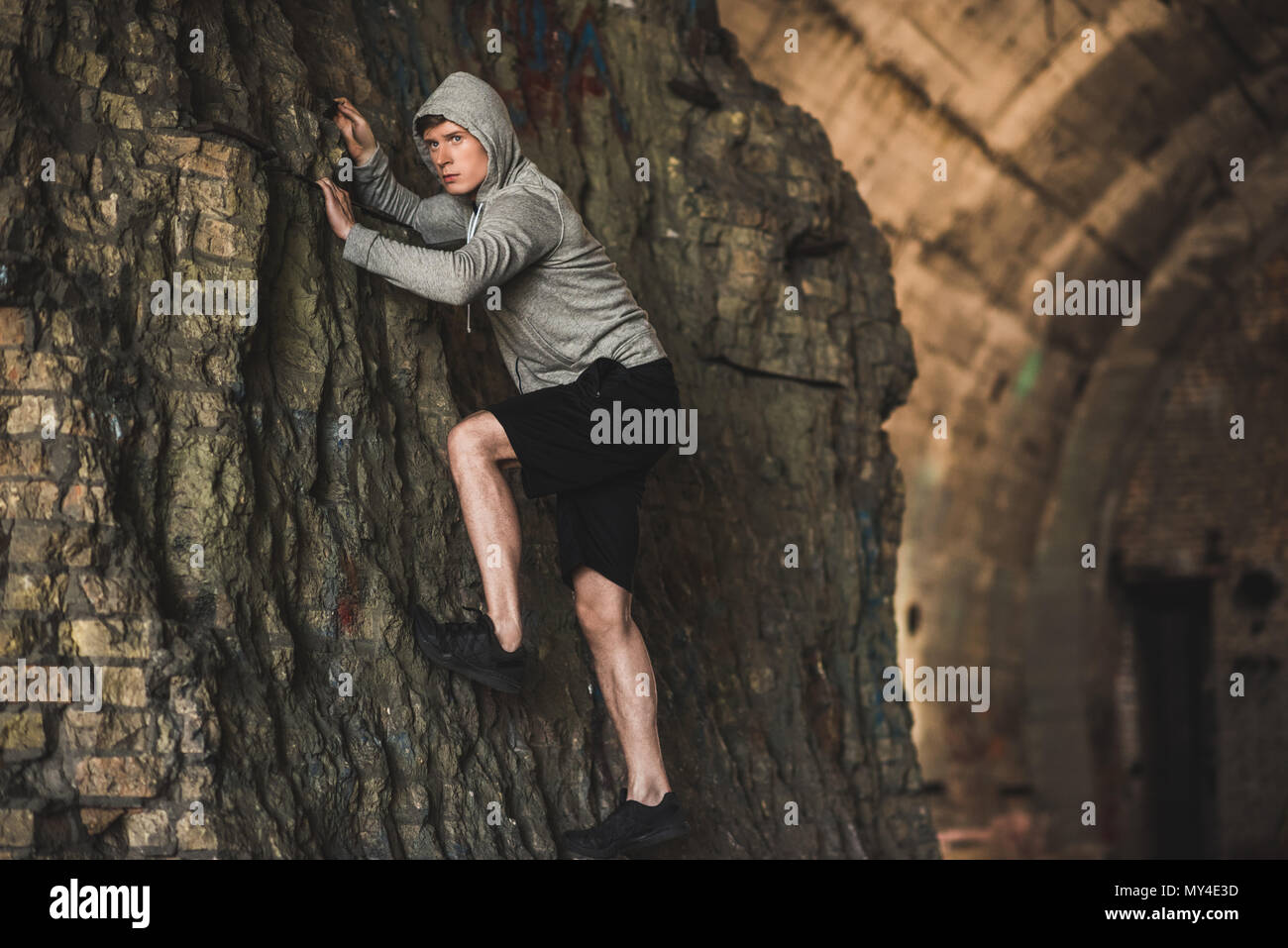 Climbing on ruins hi-res stock photography and images - Alamy