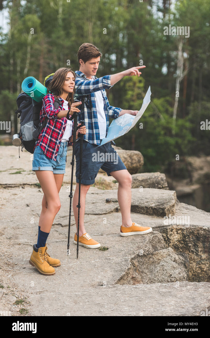 Hikers sign map hi-res stock photography and images - Alamy
