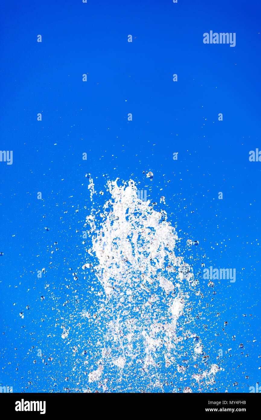 Abstract water fountain hi-res stock photography and images - Alamy