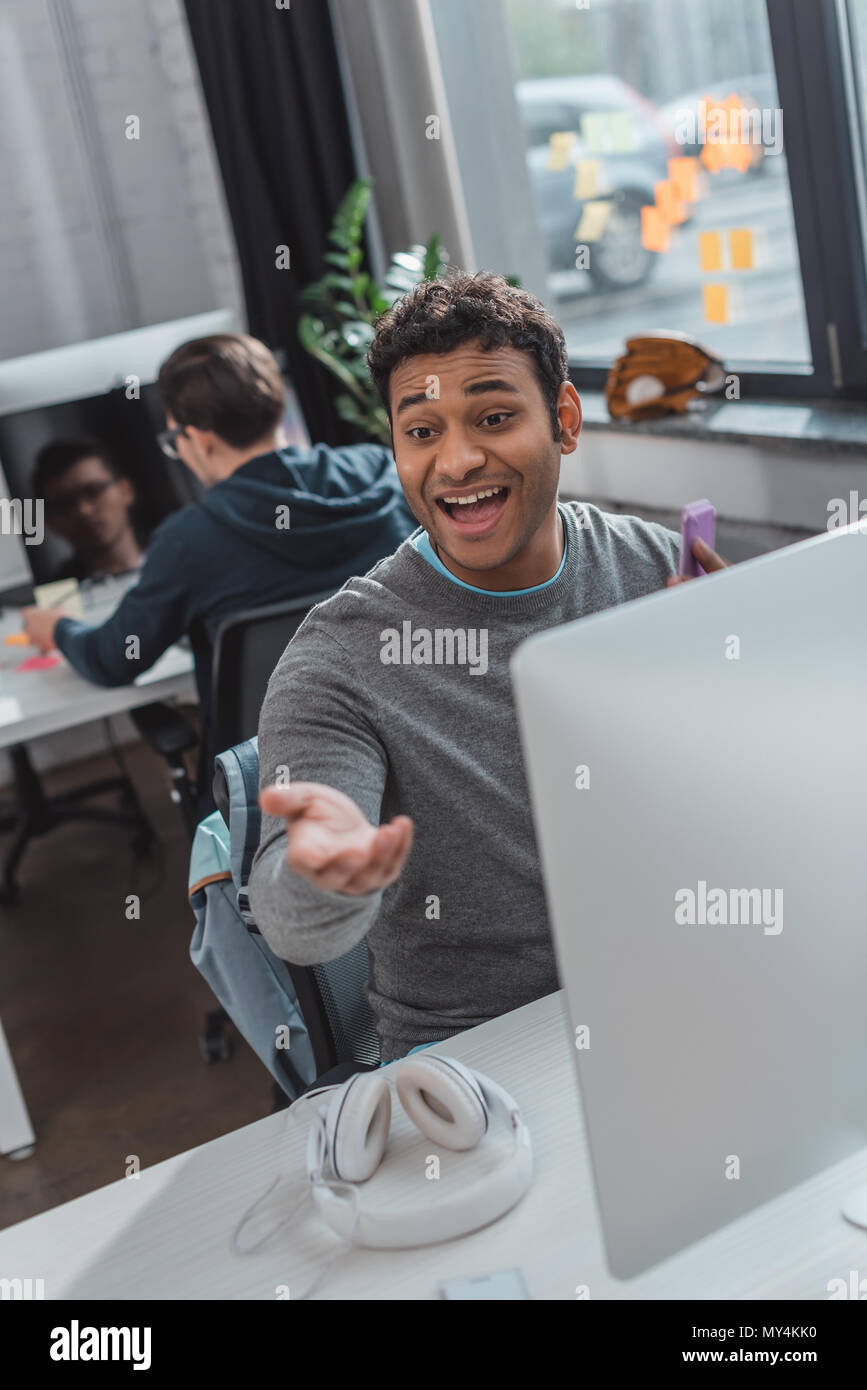 Office hand pc computers hi-res stock photography and images - Alamy