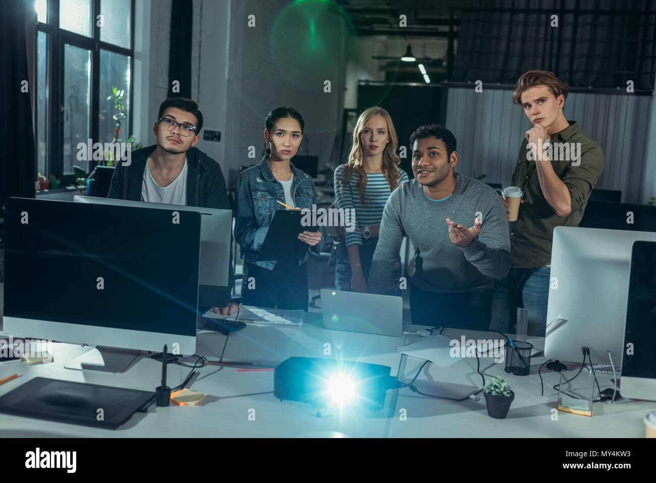 Watching presentation hi-res stock photography and images - Alamy