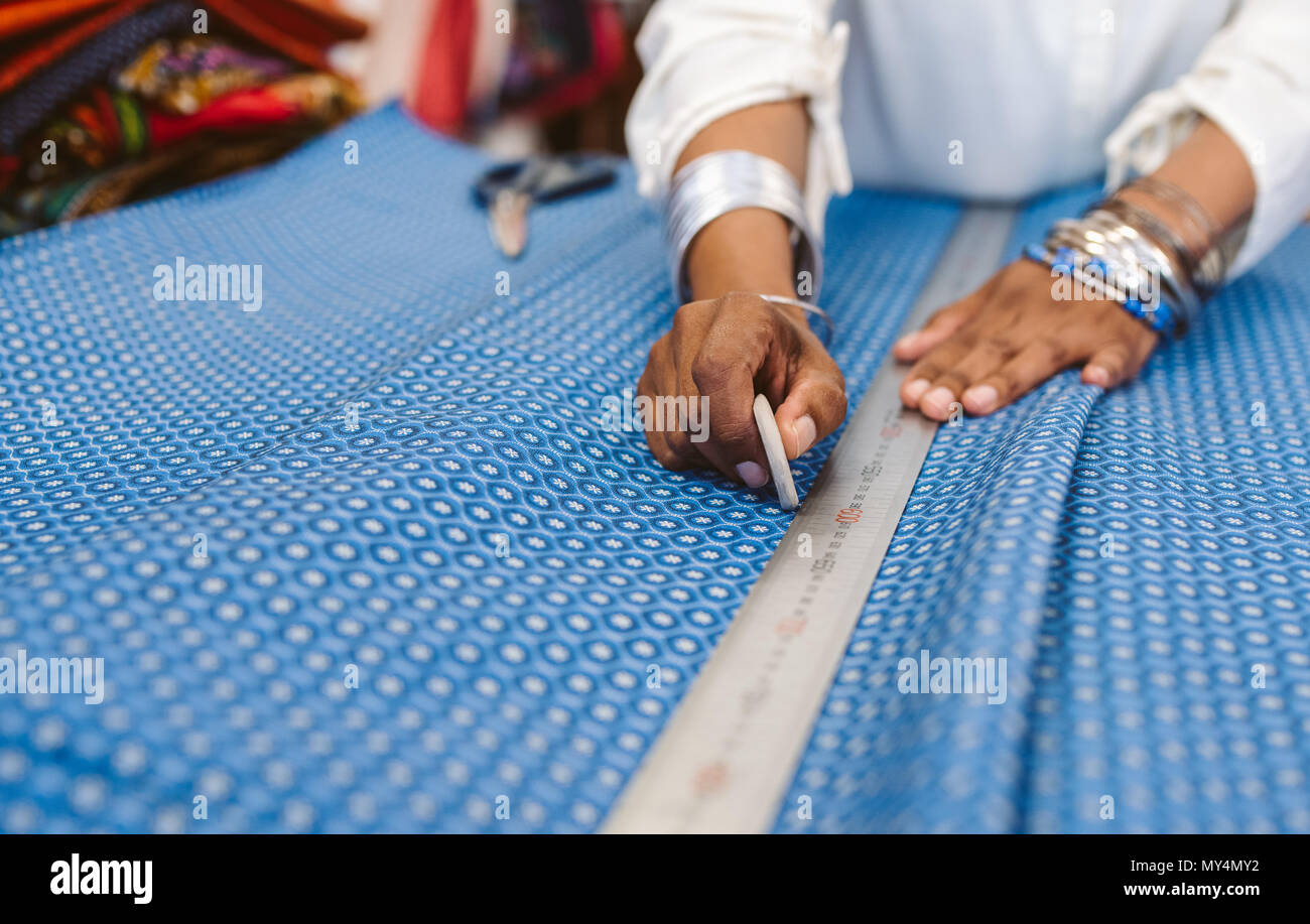 Cloth measuring hi-res stock photography and images - Alamy
