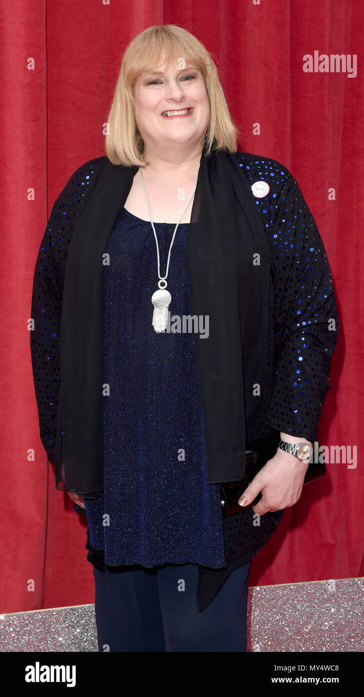 Annie wallace hi-res stock photography and images - Alamy