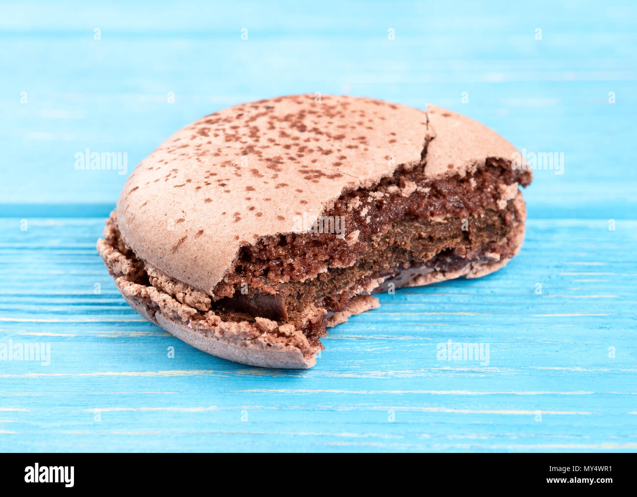 Bite macaroon hi-res stock photography and images - Alamy