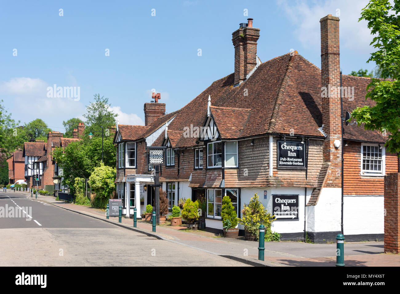 Chequers hi-res stock photography and images - Alamy