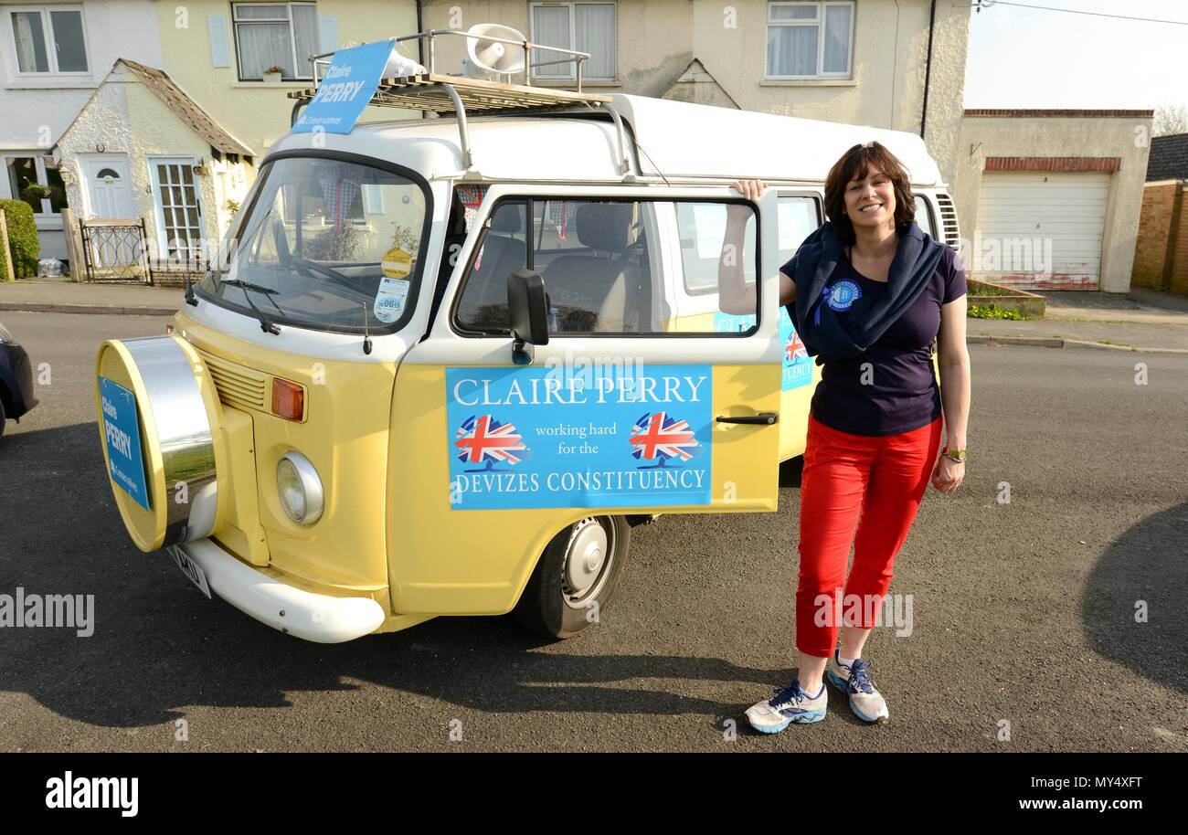 MP Claire Perry Conservative canidatate for Devizes with her camper van ...