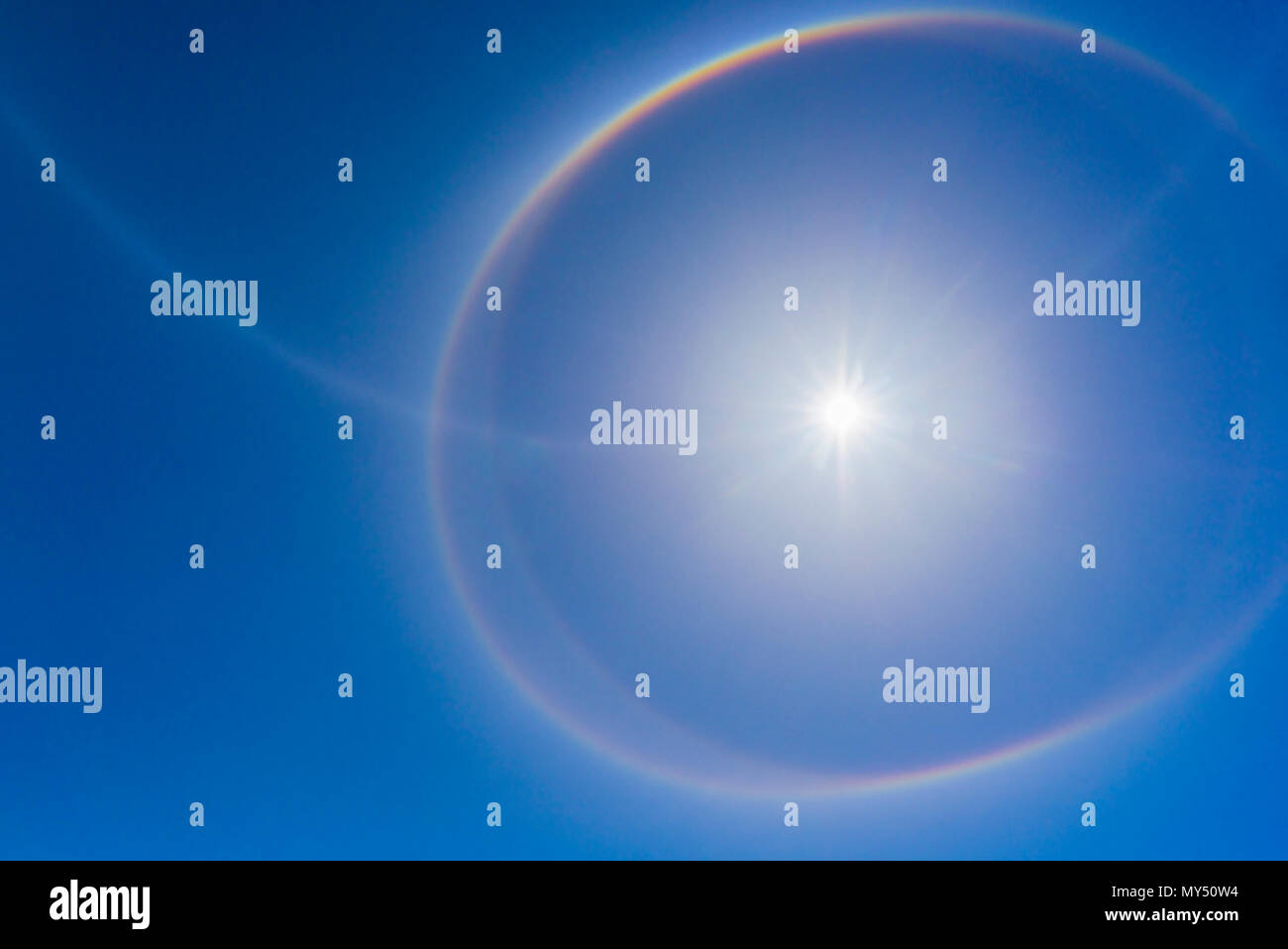 Halo ring hi-res stock photography and images - Alamy