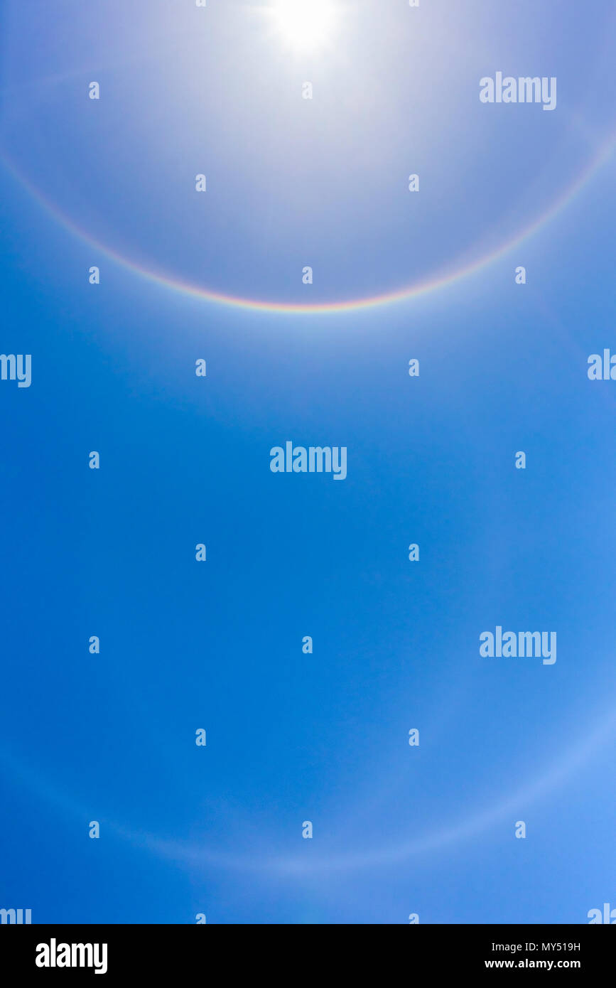 22 degrees halo hi-res stock photography and images - Alamy