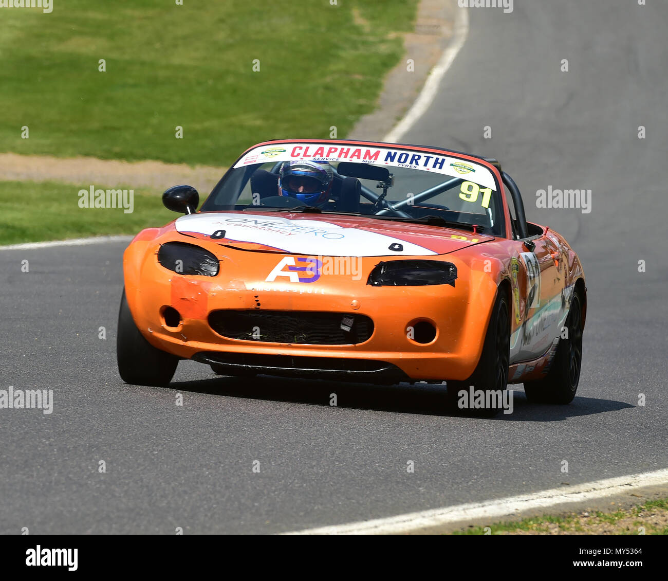Mazda mx5 supercup hi-res stock photography and images - Alamy