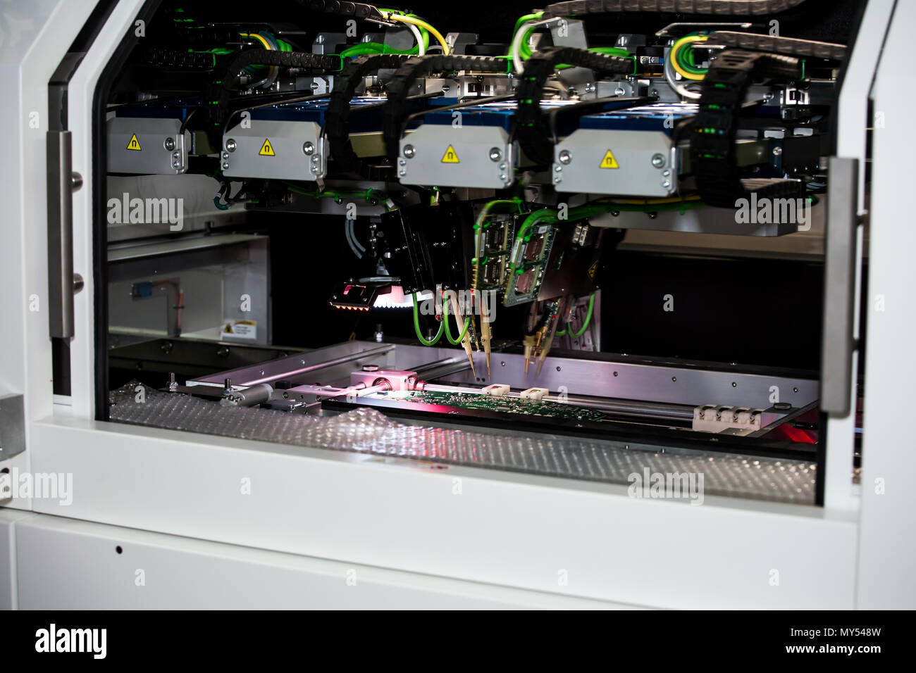 Flying probe system Stock Photo - Alamy