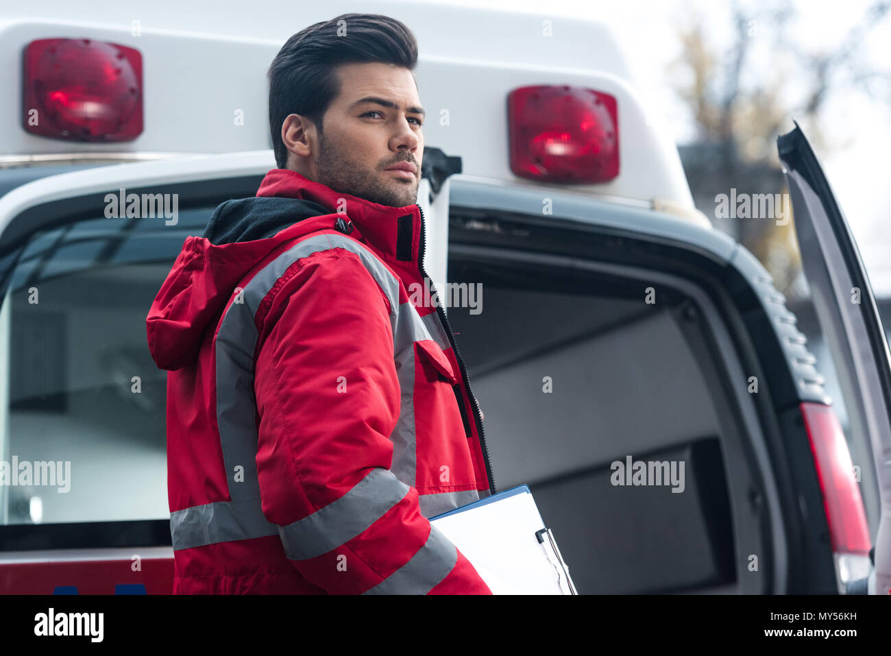 Paramedic standing hi-res stock photography and images - Alamy
