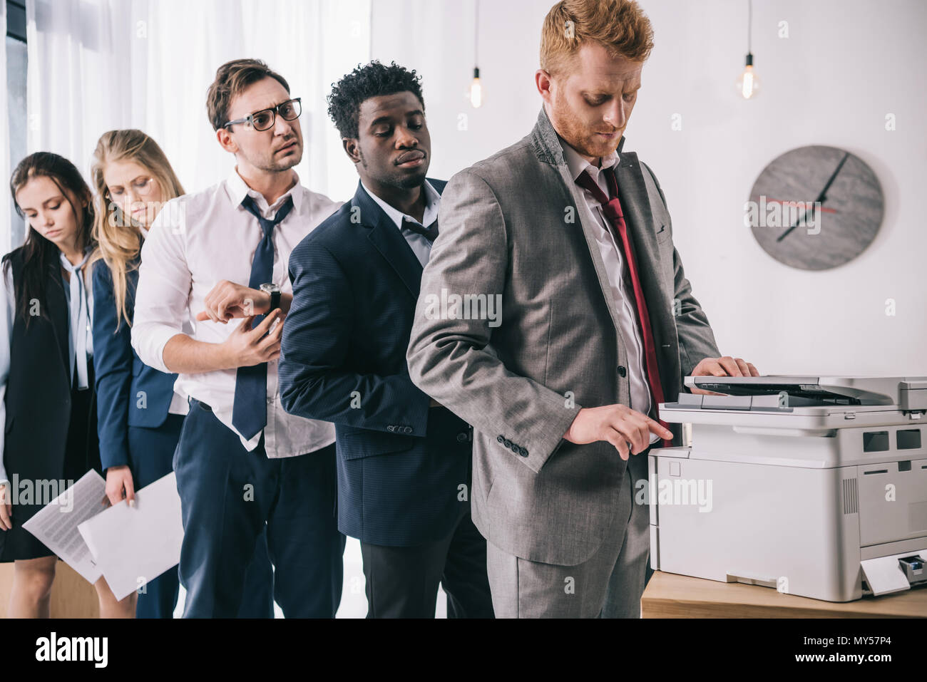 Group female managers standing hi-res stock photography and images - Alamy