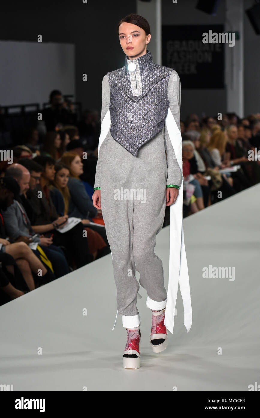 Anna fuller hi-res stock photography and images - Alamy