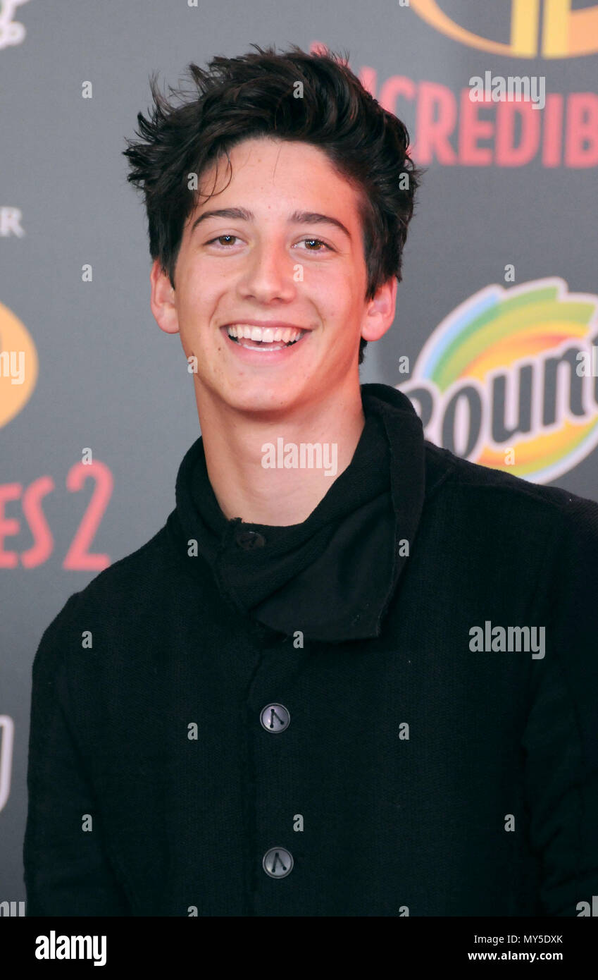 Milo manheim hi-res stock photography and images - Alamy